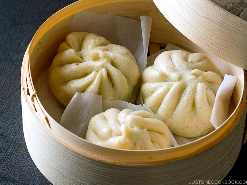 Steamed Japanese Pork Buns Recipe - Samsung Food