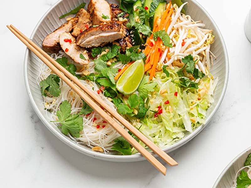 Vietnamese Noodle Bowls with Lemongrass Chicken (Bun Ga Nuong) Recipe ...