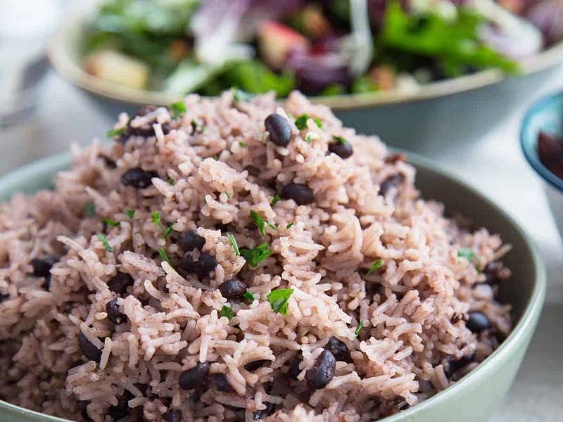 Moros y Cristianos (Cuban Rice and Beans) Recipe - Samsung Food