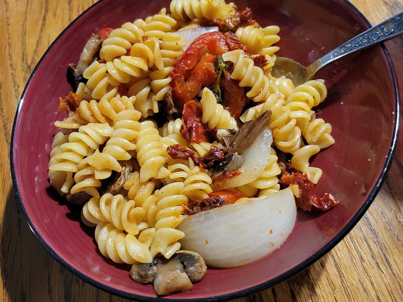 Roasted tomato pasta with mushrooms Recipe | Samsung Food App