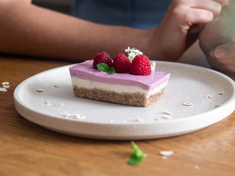 RASPBERRY VANILLA CHEESECAKES Recipe - Samsung Food