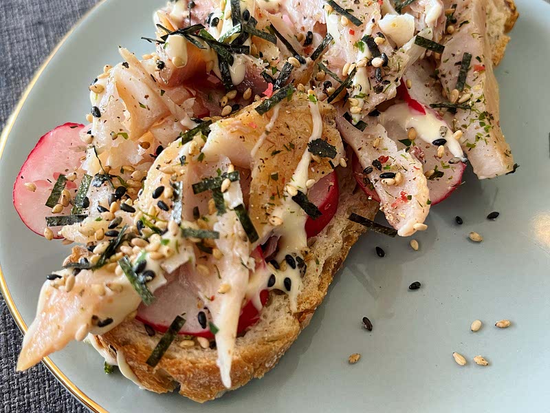 Jamie Oliver’s Fettuccine with Smoked Trout, Asparagus and Peas Recipe ...