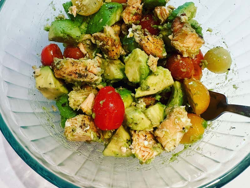 Grilled Salmon with Avocado Salsa (Healthy, Low-Carb, Paleo, Whole30 ...