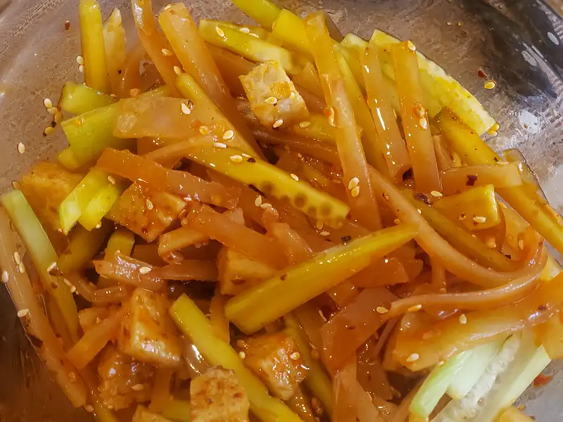 Liang Pi (Chinese Traditional Wheat Starch Noodles and Seitan) Recipe ...