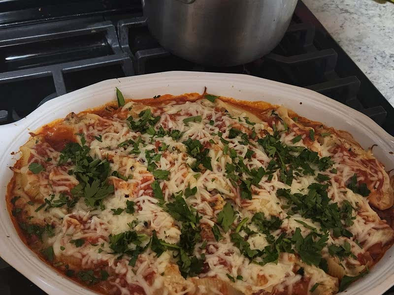 Easy Spinach & Ricotta Stuffed Shells Recipe | Samsung Food App