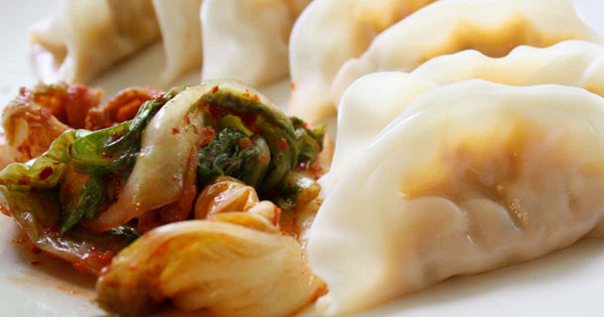 Kimchi Dumplings Recipe — Samsung Food