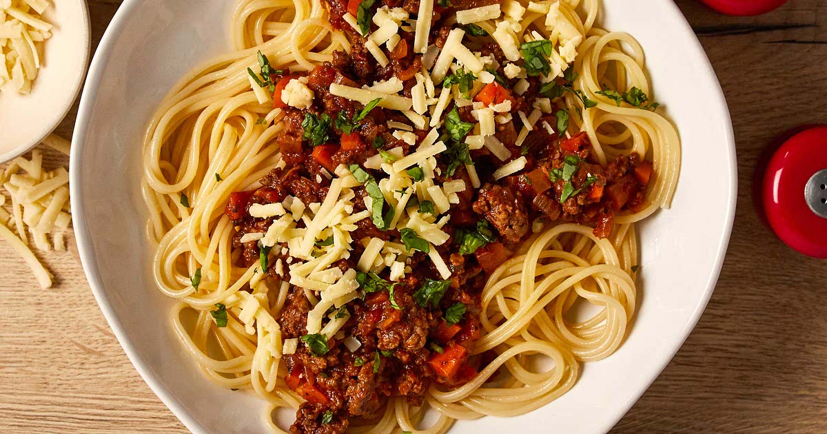 Simply Perfect Beef Spag Bol Recipe - Samsung Food