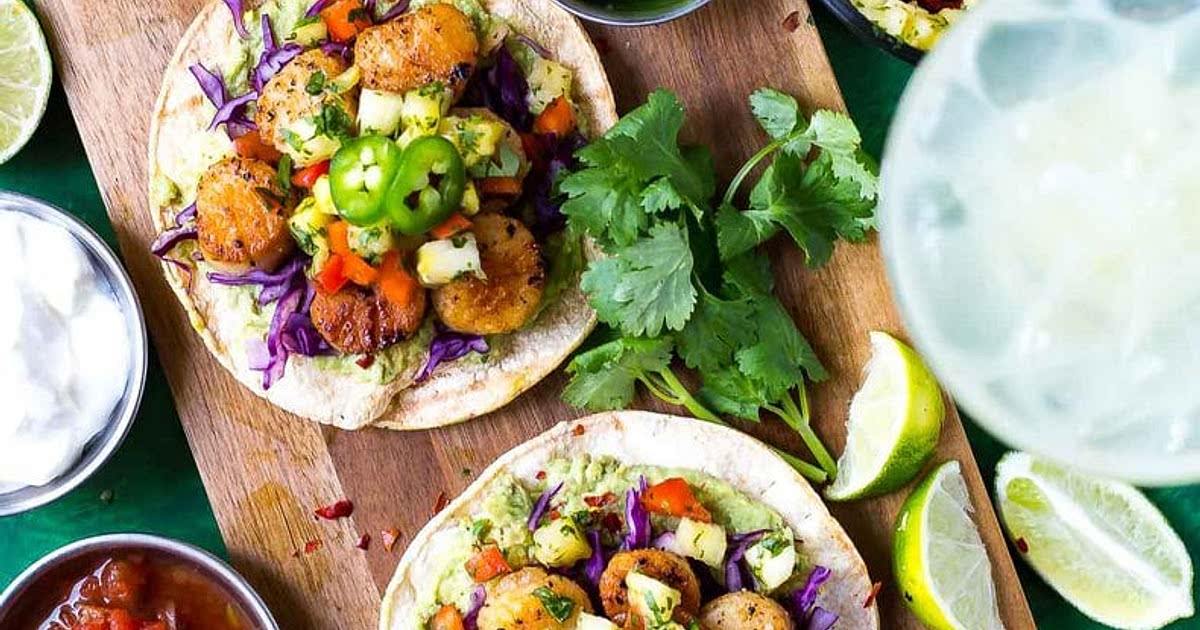 Seared Scallop Tacos with Pineapple Salsa Recipe — Samsung Food