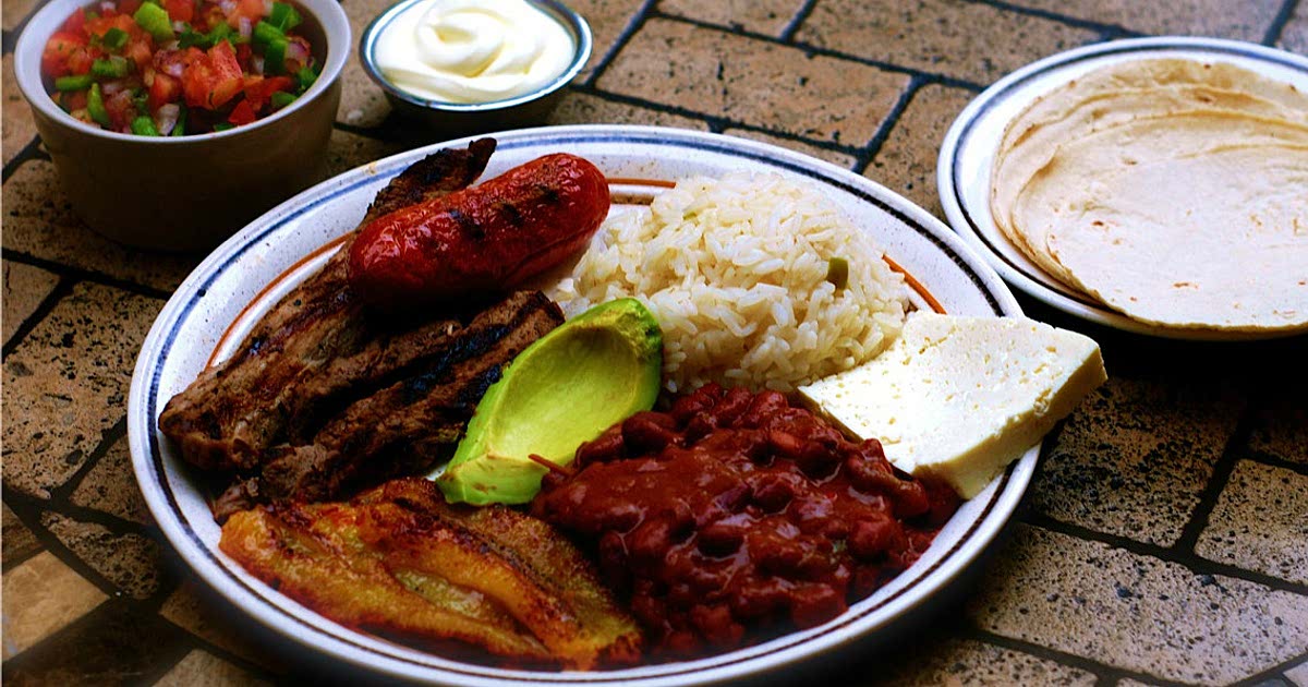 Recipe: The national dish of Honduras - Plato tipico - Samsung Food