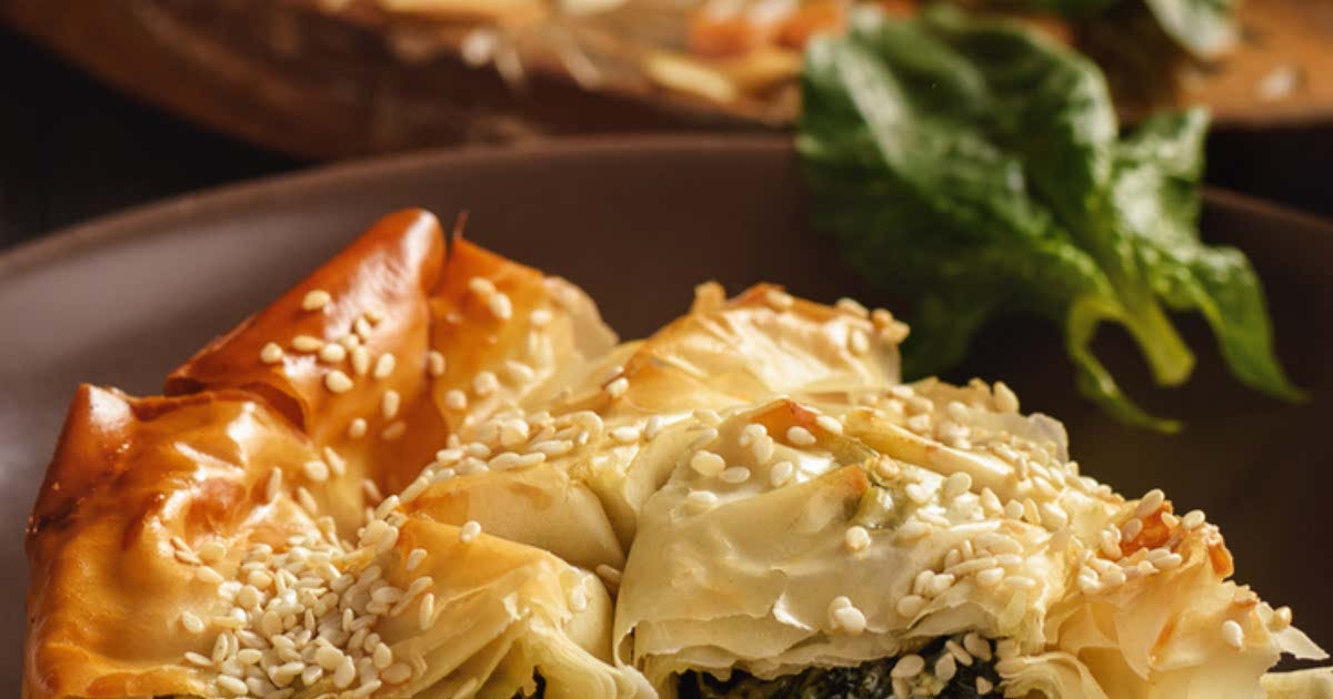 Spinach and Feta Burek Recipe - Samsung Food