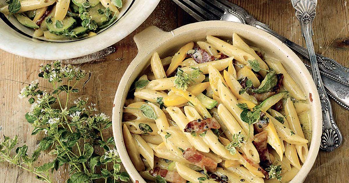Beautiful courgette carbonara Recipe - Samsung Food
