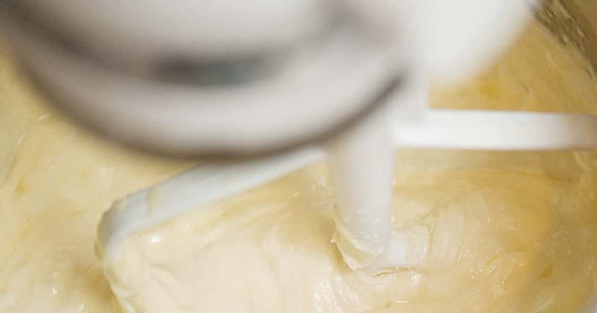 Cake Goop Recipe (homemade pan release) - Samsung Food