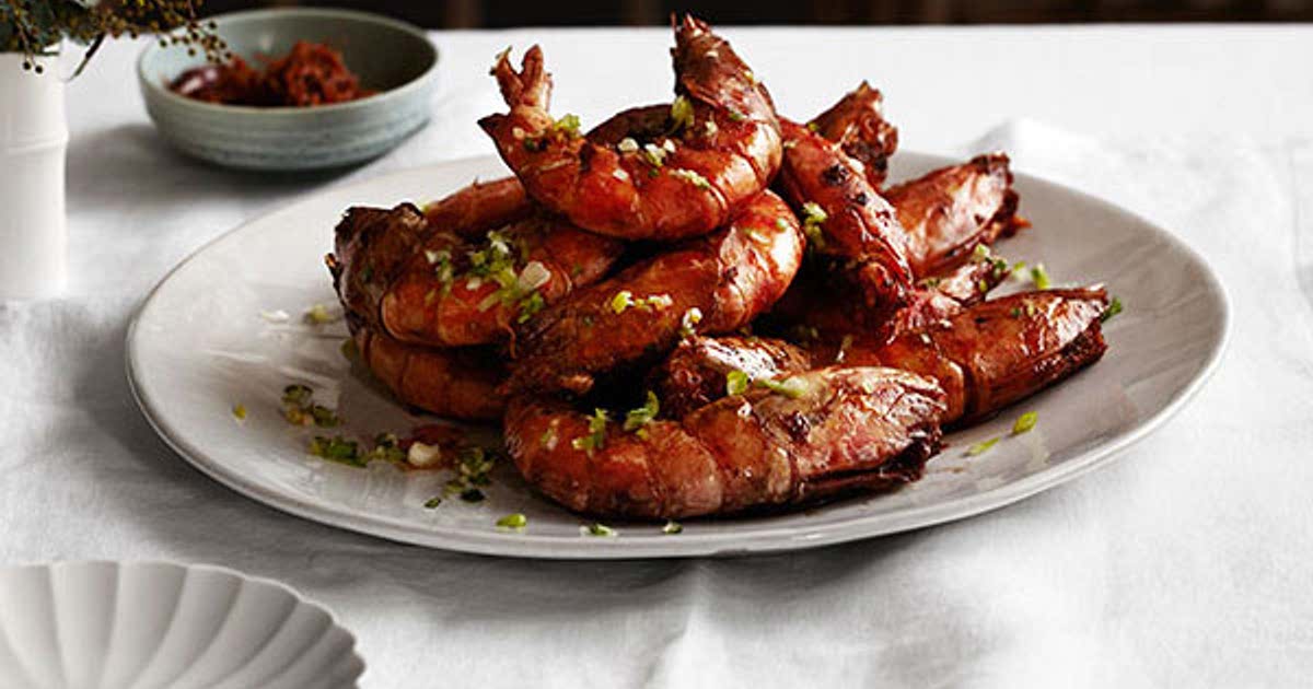 Twice-cooked king prawns with soy sauce (si yow wong ha) Recipe ...