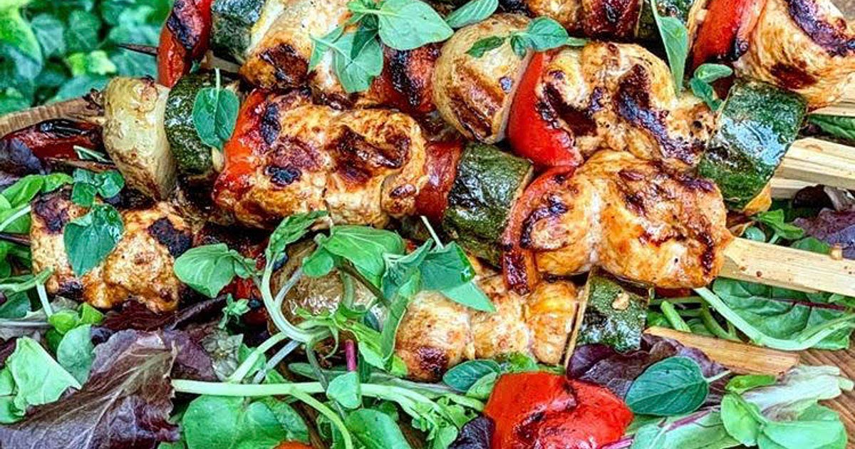 Spanish chicken kebabs Recipe — Samsung Food