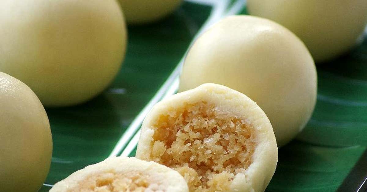Kobbari Kova Kajjikayalu - A Traditional Andhra Sweet Recipe — Samsung Food