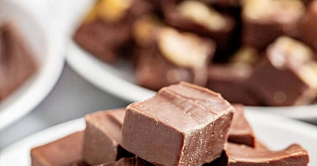Fool-Proof Homemade Fudge Recipe - Samsung Food