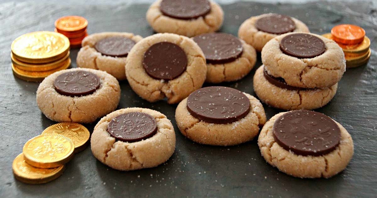 Gelt Blossom Cookies for Hanukkah Recipe - Samsung Food