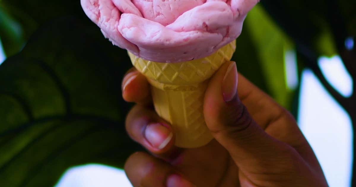 Rose Sculpted Ice Cream Cone Recipe - Samsung Food