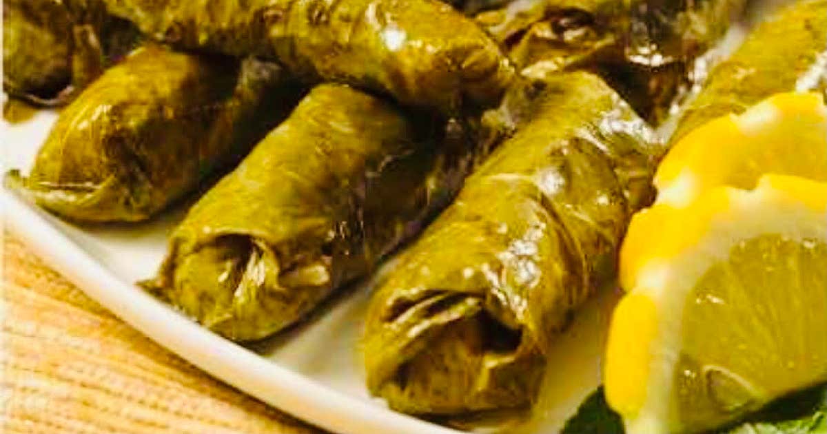 Warak Enab Bi Zeit or Vegan Stuffed Grape leaves Recipe — Samsung Food