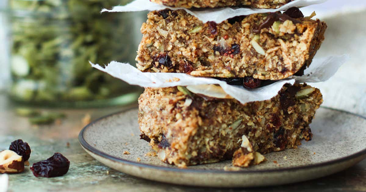 Hazelnut Granola Breakfast Bars Recipe - Samsung Food