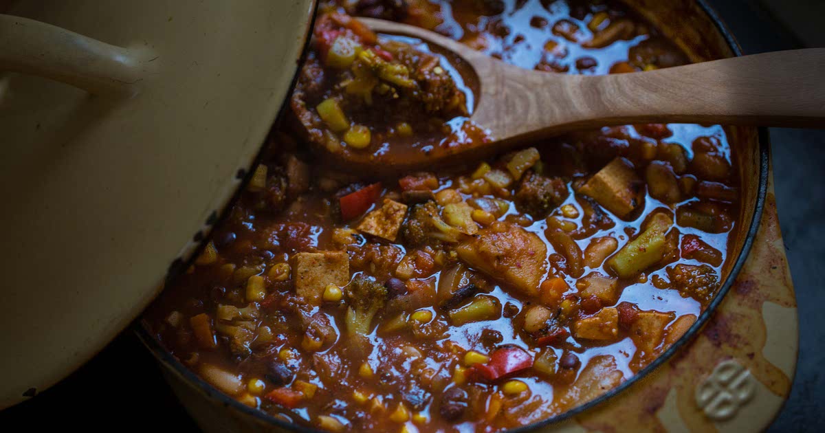 Kimchi Chigae Chili WHUT? - The Korean Vegan Recipe - Samsung Food