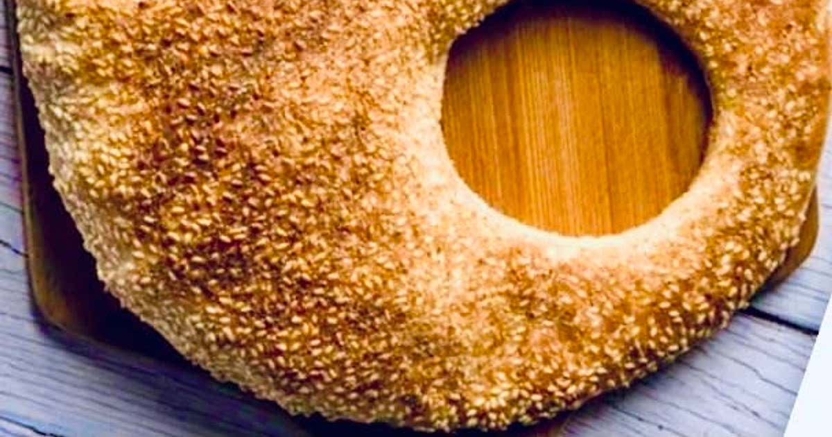 Kaak (Beirut Street Bread) كعك بسِمسُم Recipe - Samsung Food