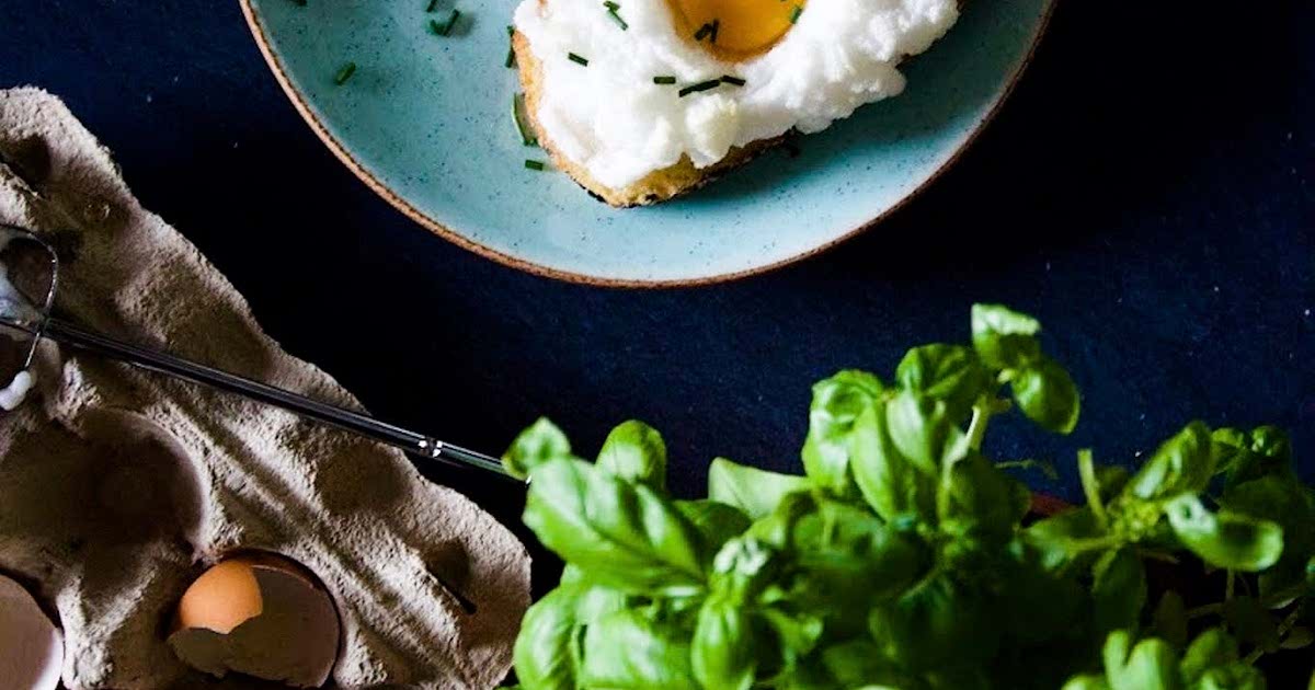 Cloud eggs Recipe - Samsung Food
