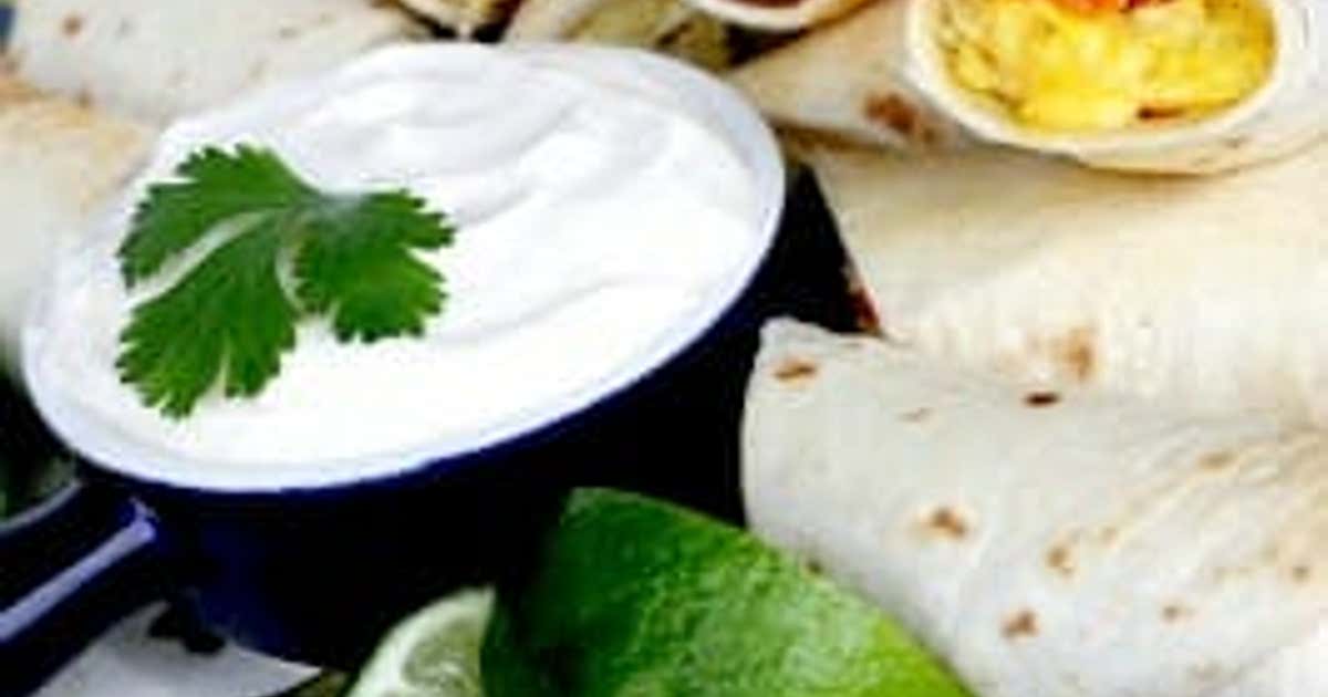 Crispy Baked Breakfast Taquitos with Lime-Chipotle Dip Recipe - Samsung ...