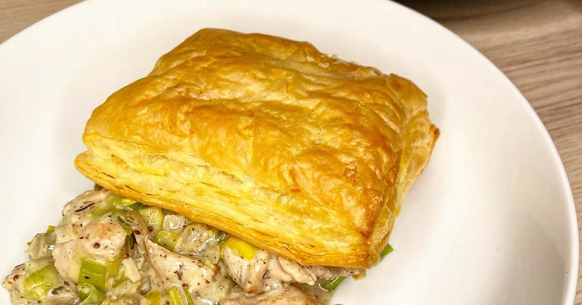 Deconstructed Chicken & Leek Pie Recipe - Samsung Food