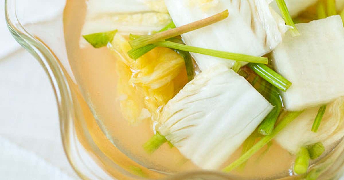 Nabak Kimchi - Spring Water Kimchi with Cabbage and Radish Recipe ...
