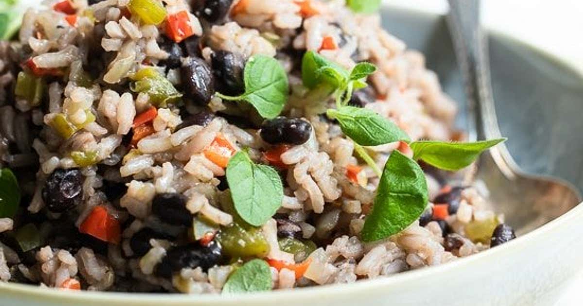 Arroz Congri (Cuban Rice and Black Beans) Recipe — Samsung Food
