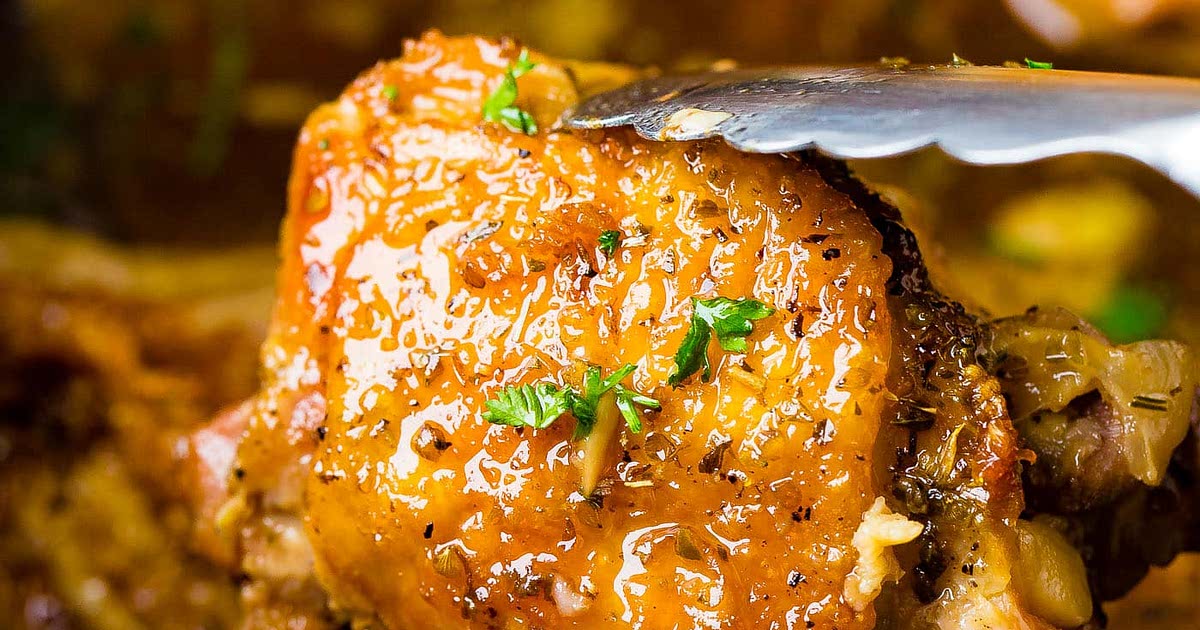 Slow Cooker Garlic Chicken Recipe — Samsung Food