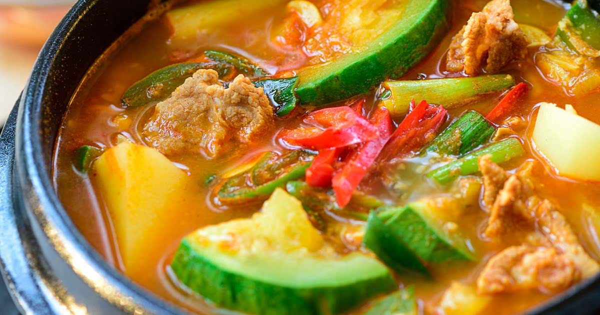 Hobak Gochujang Jjigae (Korean Spicy Zucchini Stew) Recipe — Samsung Food