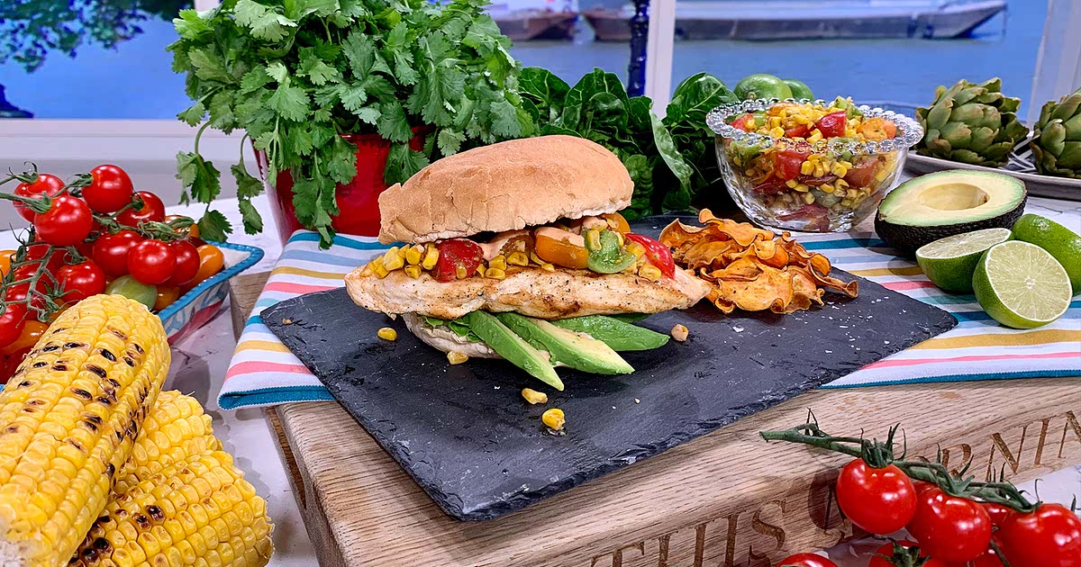 Joe Wick's family favourite - Mexican chicken burger with salsa! Recipe ...