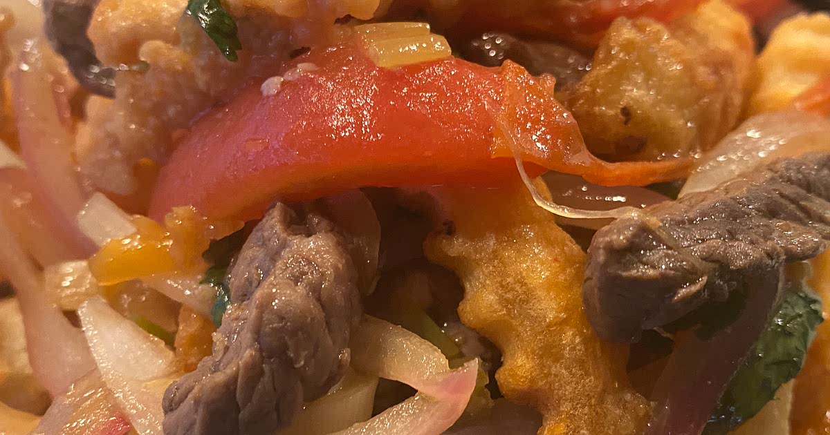 Lomo Saltado (Peruvian Steak Stir-Fry) Recipe — Samsung Food