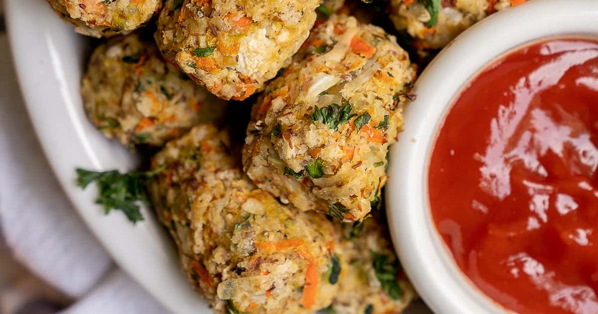 Kid-Friendly Baked Vegetable Tots Recipe - Samsung Food