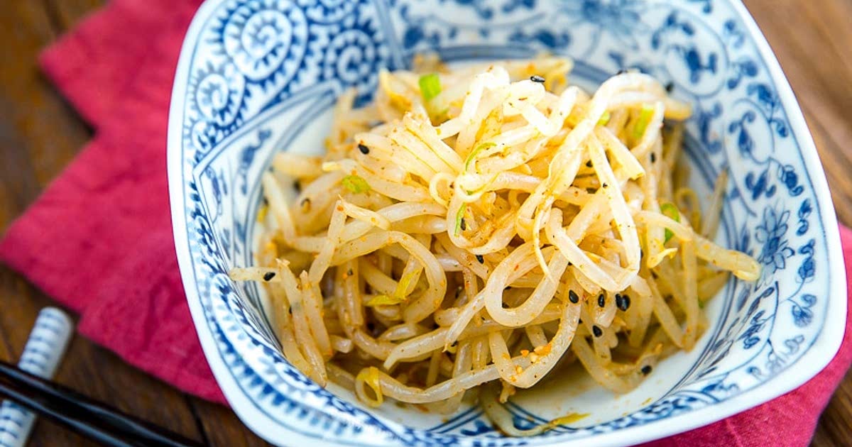 Spicy Bean Sprout Salad Recipe - Samsung Food