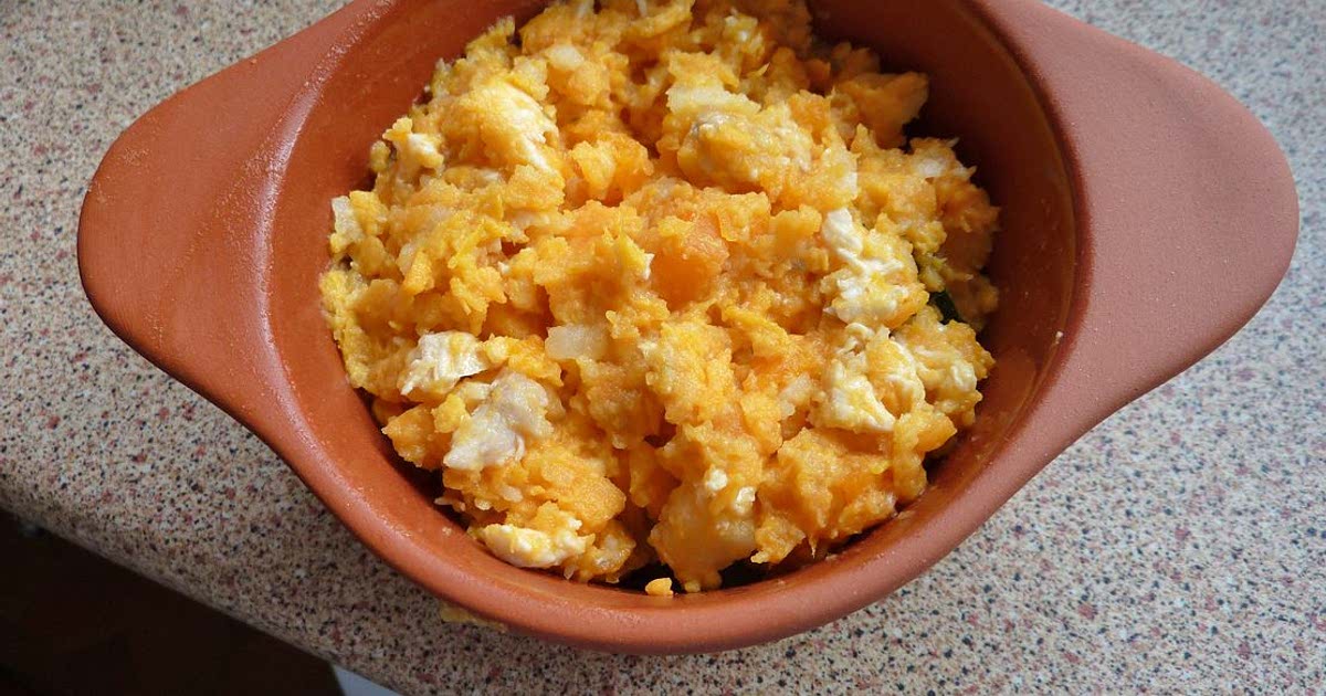 Chicken and root vegetable mash Recipe — Samsung Food