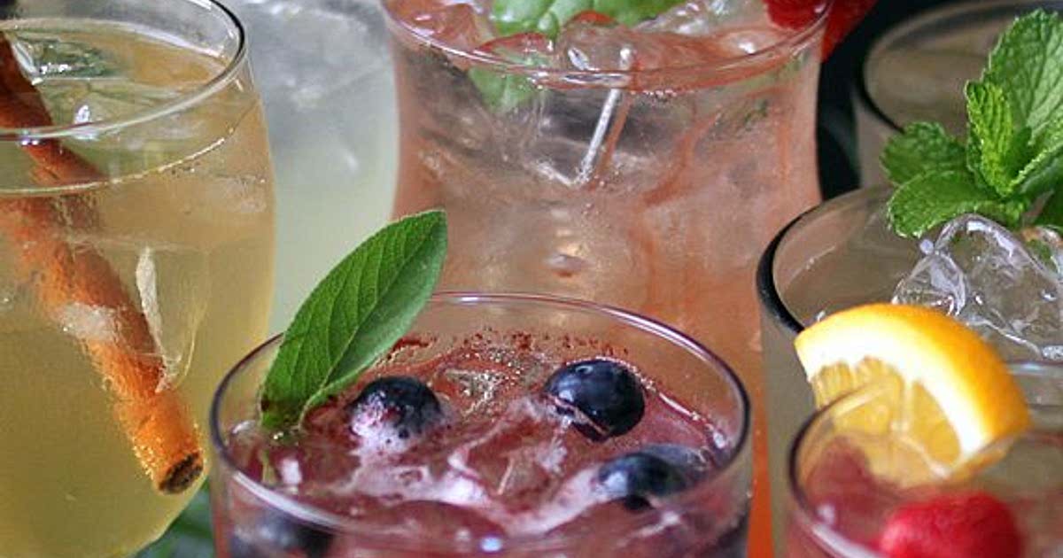 Fruit & Herb Flavored Sparkling Water Recipe | Samsung Food App