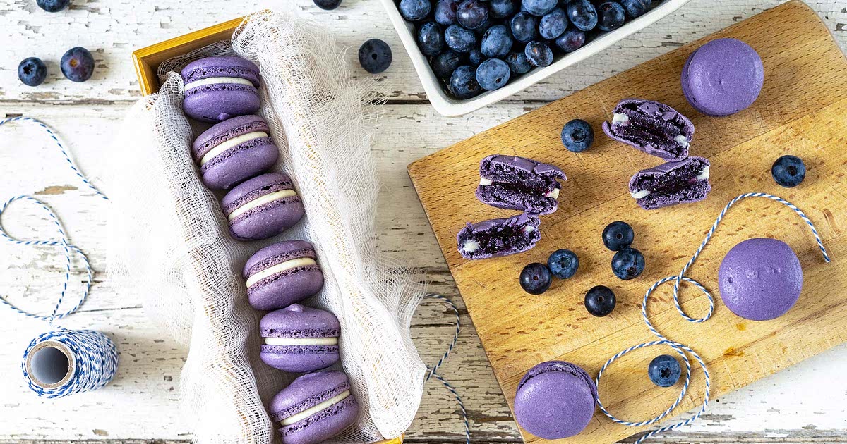 Blueberry Cheesecake Macarons Recipe | Samsung Food App