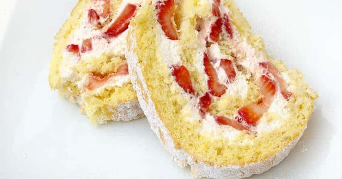 Strawberry Shortcake Roll Recipe — Samsung Food