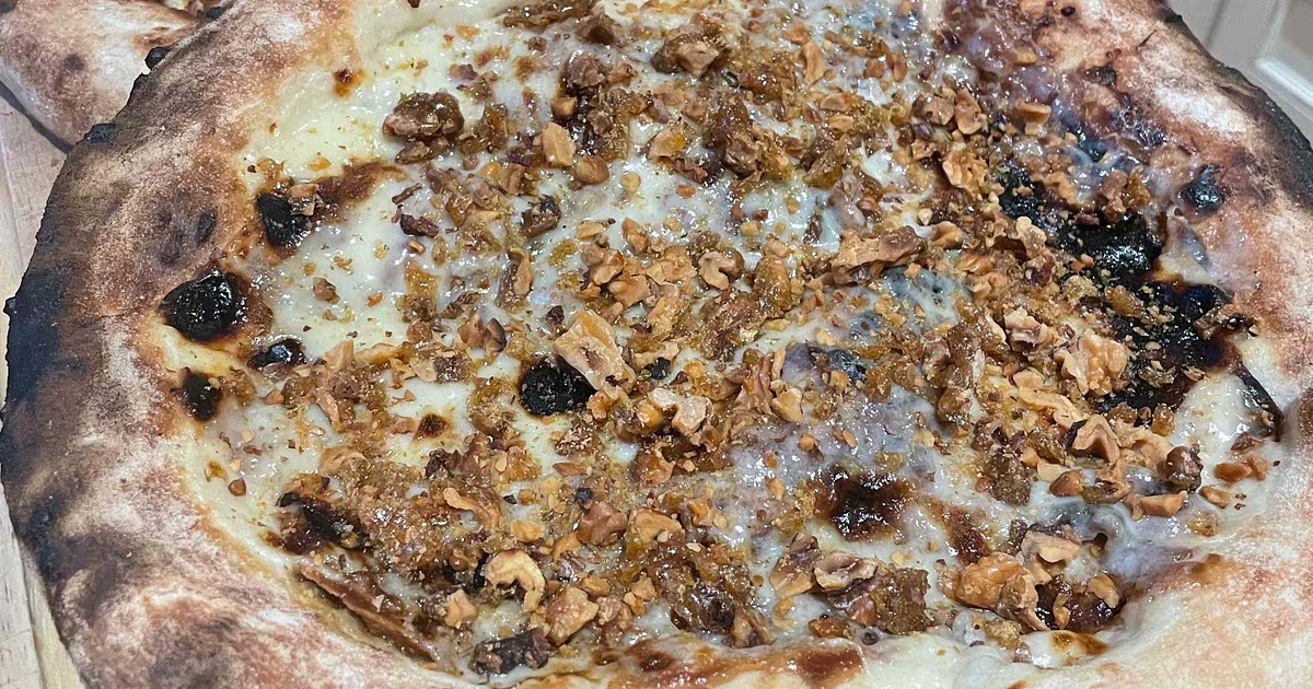 Biscoff Cheesecake Pizza Recipe | Samsung Food App
