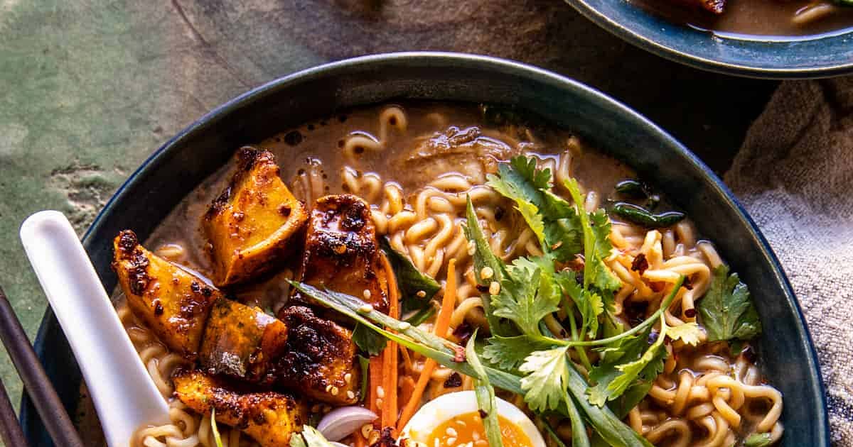 Easy Ginger Chicken and Spinach Ramen Recipe - Samsung Food