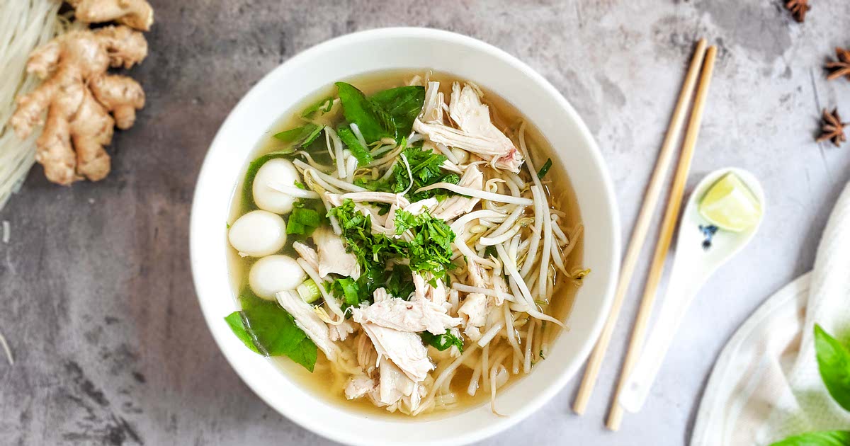 Simple Authentic Vietnamese Pho Ga (Chicken Pho) Recipe - Samsung Food
