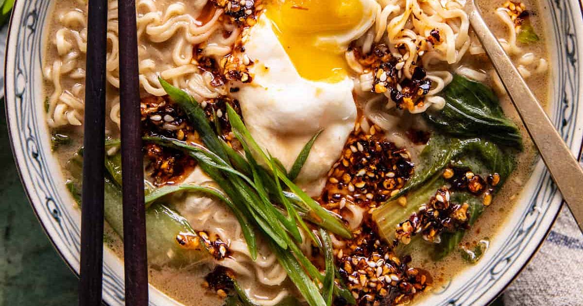25 Minute Chili Oil Egg Ramen Recipe - Samsung Food