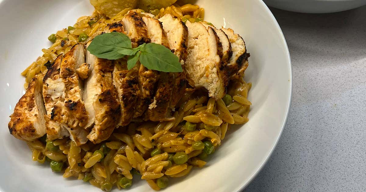 Creamy Harissa Chicken Orzo Recipe | Samsung Food App
