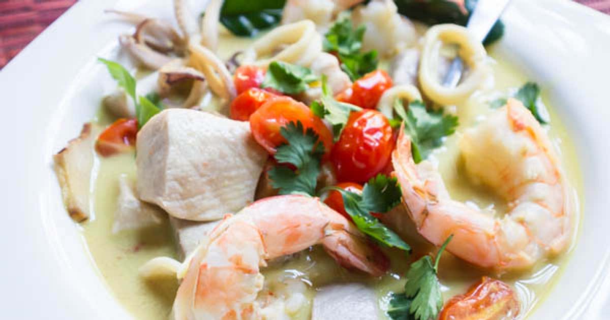 Galangal and Coconut Seafood Stew Recipe - Samsung Food