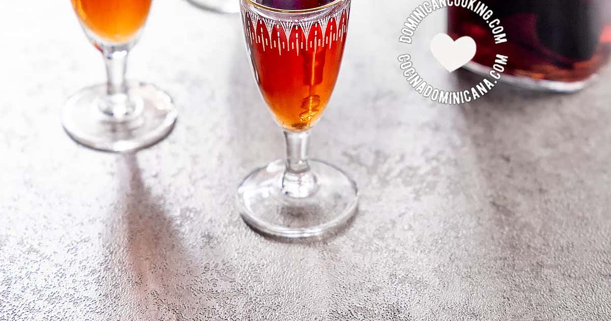 [Recipe + Video] Mamajuana (Dominican Drink with Spices) - Samsung Food