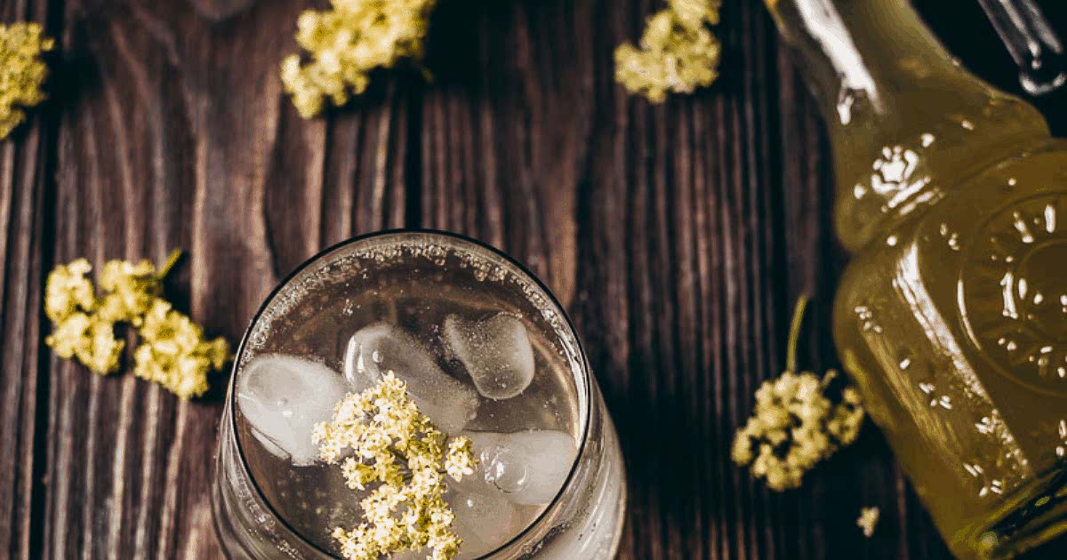 Elderflower Fizz Mocktail Recipe - Samsung Food