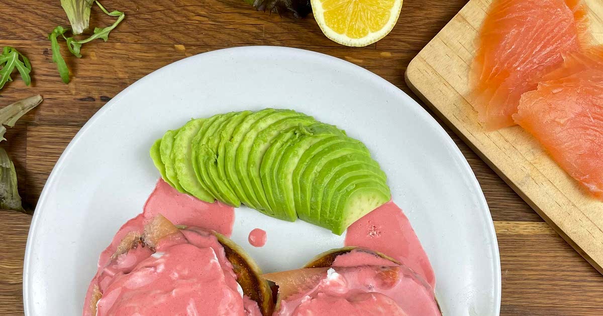 Eggs Benedict with Beet Hollandaise Recipe - Samsung Food